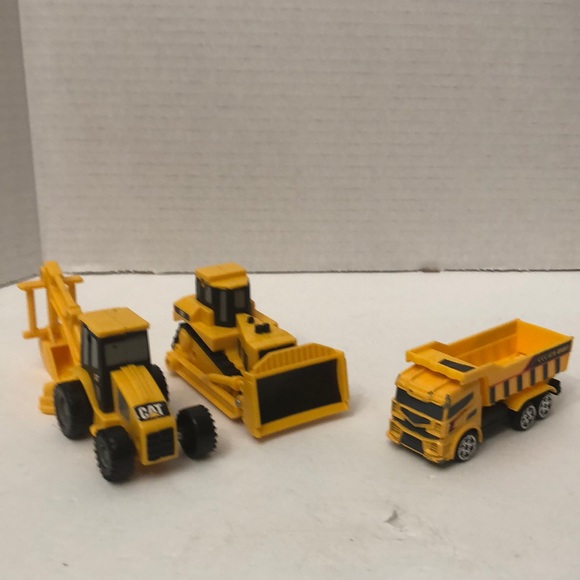 Toys | Cat Construction Vehicles 2 Plastic And Dump Truck 1 | Poshmark